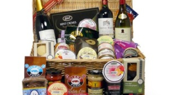The Ultimate Guide to Festive Hampers and Gift Sets: Unleash the Joy of ...